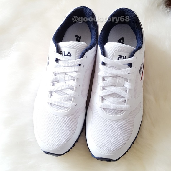 Fila | Shoes | Fila Forerunner Womens Sneakers | Poshmark
